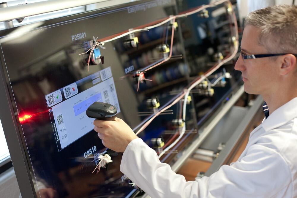 EasyWiring, LASELEC Table de câblage interactive EasyWiring - Catalogue ...